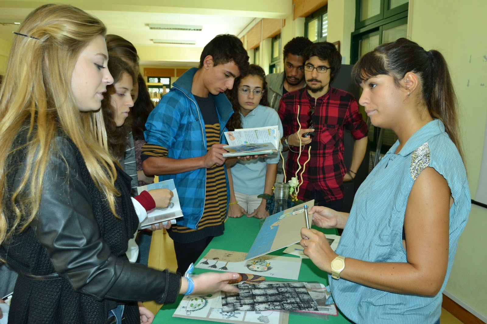 Finalmente Inês: Apresentação na Escola Cacilhas-Tejo