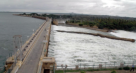 Tungabhadra Dam ~ Places4traveler : Best Tourism, Vacation, Holiday ...