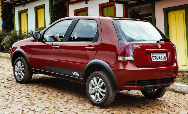Fiat Palio chega à linha 2016 partindo de R$ 27 590