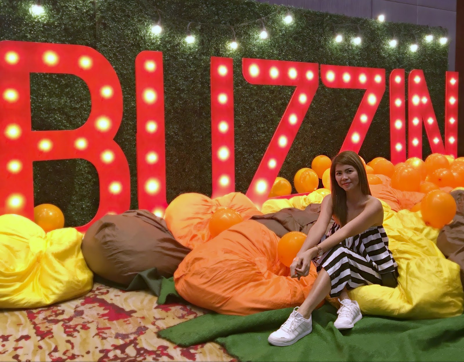 The Bandwagon Chic: Buzzin by Blogapalooza