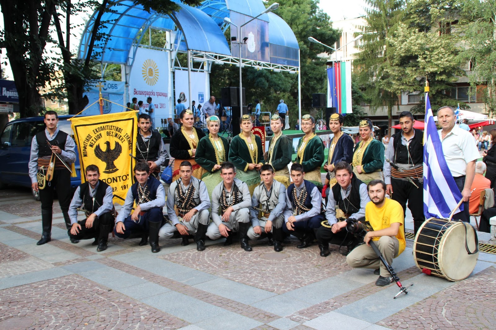 ΘΑΥΜΑΣΙΑ ΕΜΦΑΝΙΣΗ ΠΡΑΓΜΑΤΟΠΟΙΗΣΕ ΤΟ ΜΕΓΑΛΟ ΧΟΡΕΥΤΙΚΟ ΣΥΓΚΡΟΤΗΜΑ ΤΟΥ Μ.Π ...