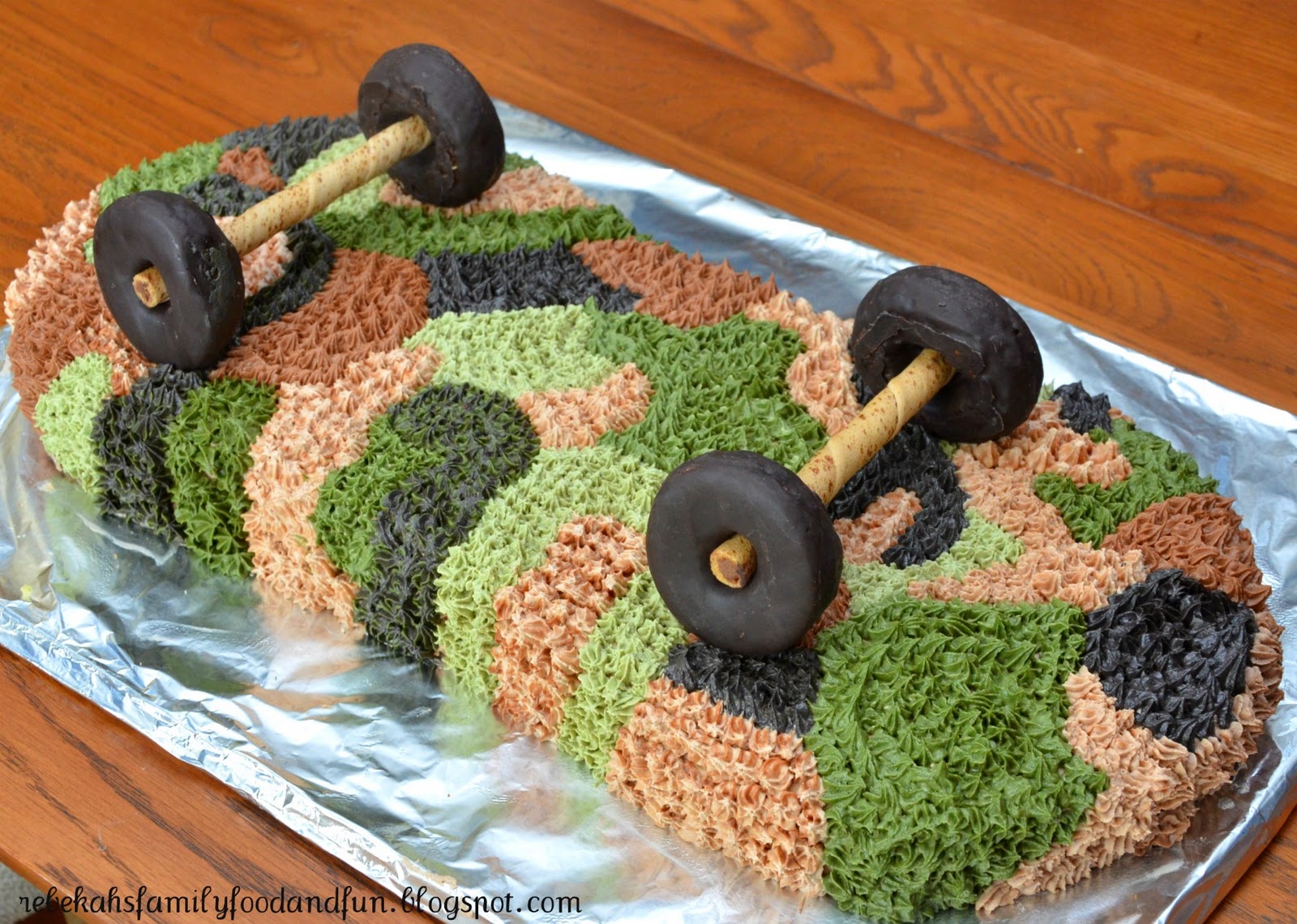 Family, Food, and Fun: Skateboard Cake