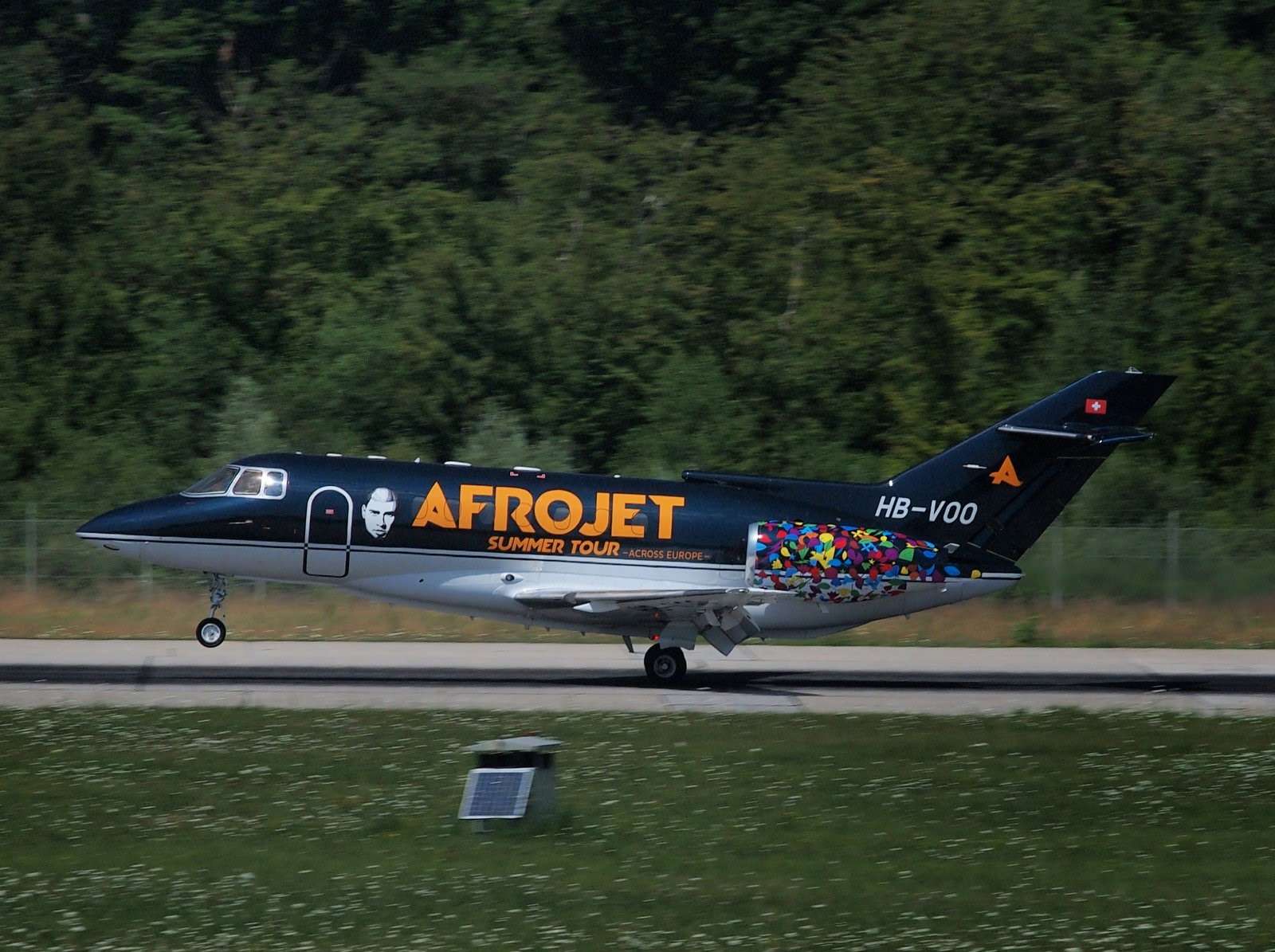 FLUGZEUGE Privatjets etc: HB-VOO BAe 125-1000A H25C >ONG "AFROJET"