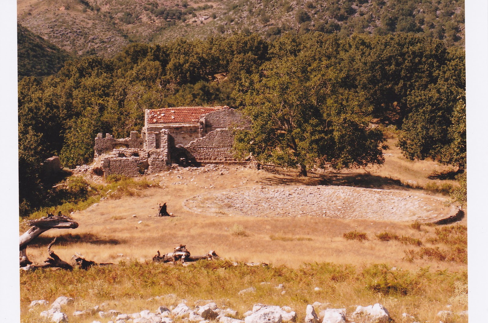ΚΕΡΑΥΝΟΣ ΕΝ ΑΙΘΡΙΑ: ΕΠΕΤΕΙΟΣ ΕΠΟΥΣ 40΄ / 2011 - ΟΧΙ - " Η ηρωϊκή σας ...