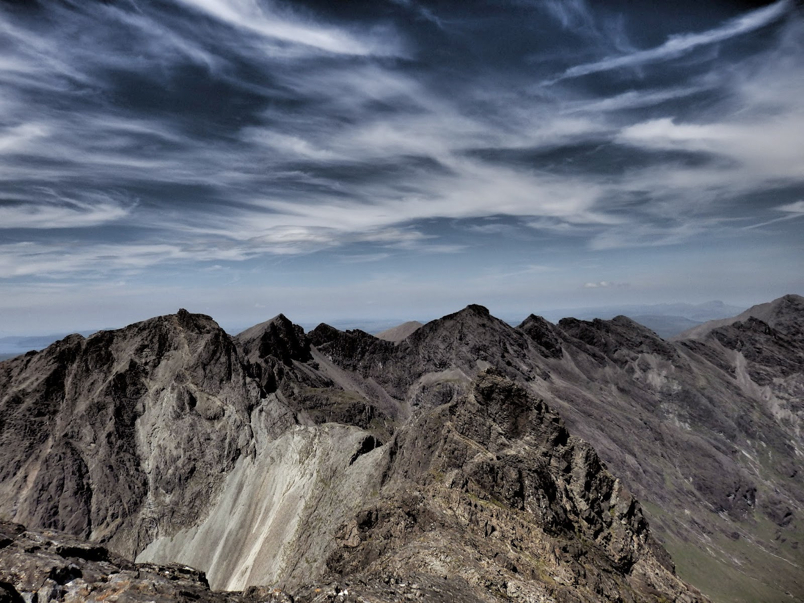 Guy Steven Guiding: Cuillin Ridge Traverse