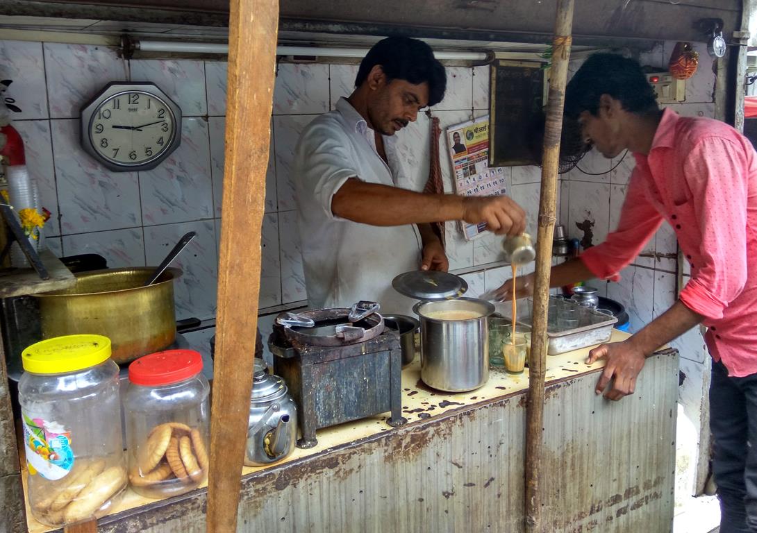 Mumbai Daily: Tapri chai