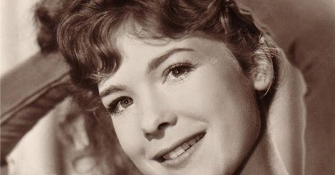 Skate Guard: Ina Szenes-Bauer: Brigitte Bardot On Ice