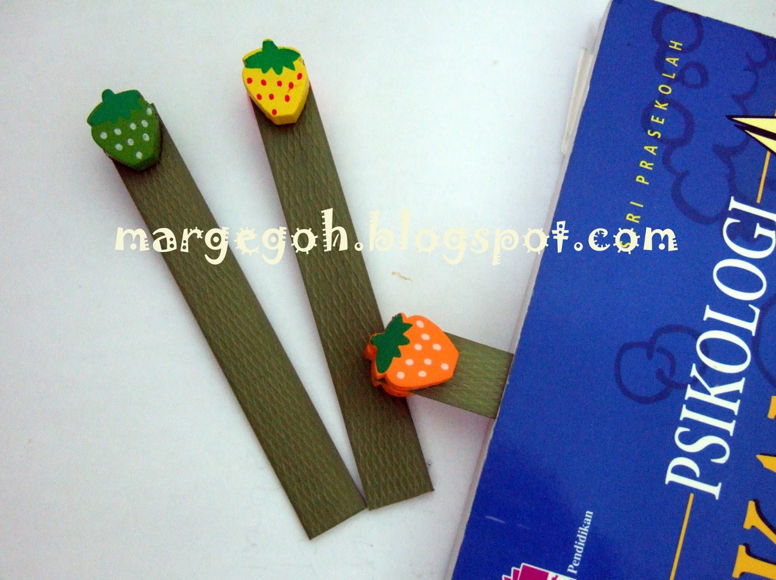 I Love My Style: Handmade Bookmark (Buat Penanda Buku Sendiri)