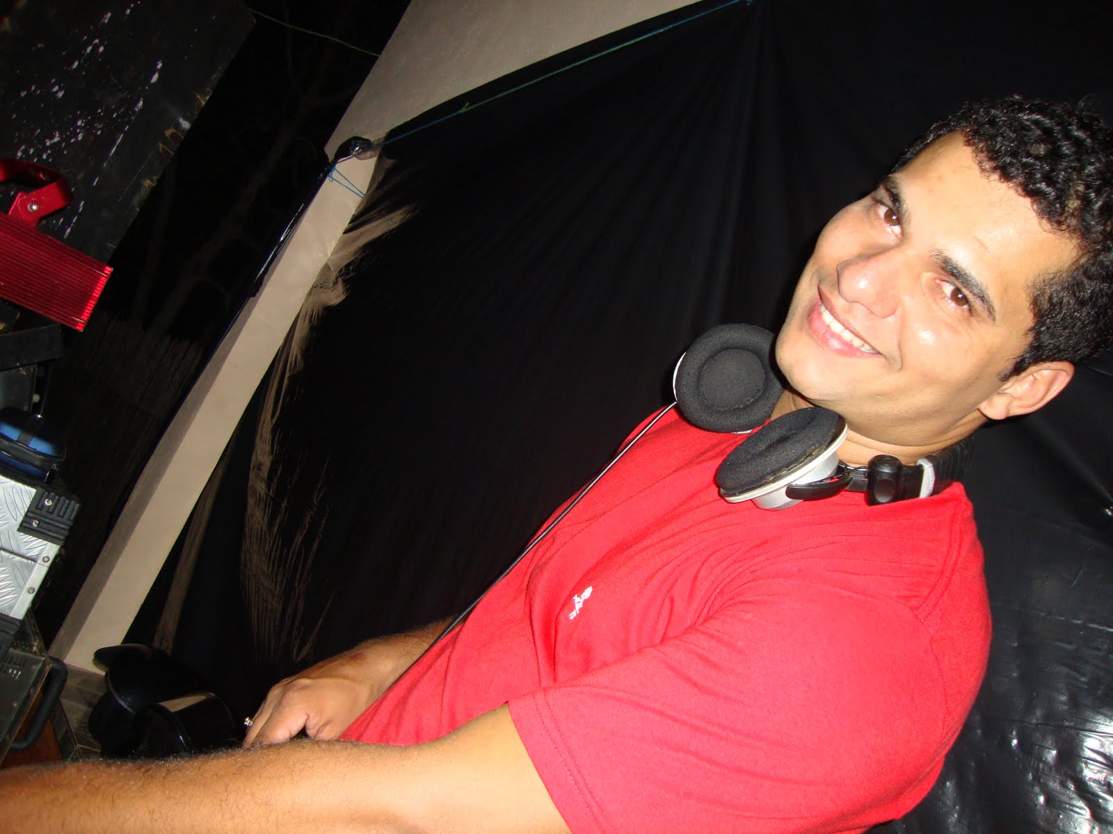 DJ Ian Rodrigues