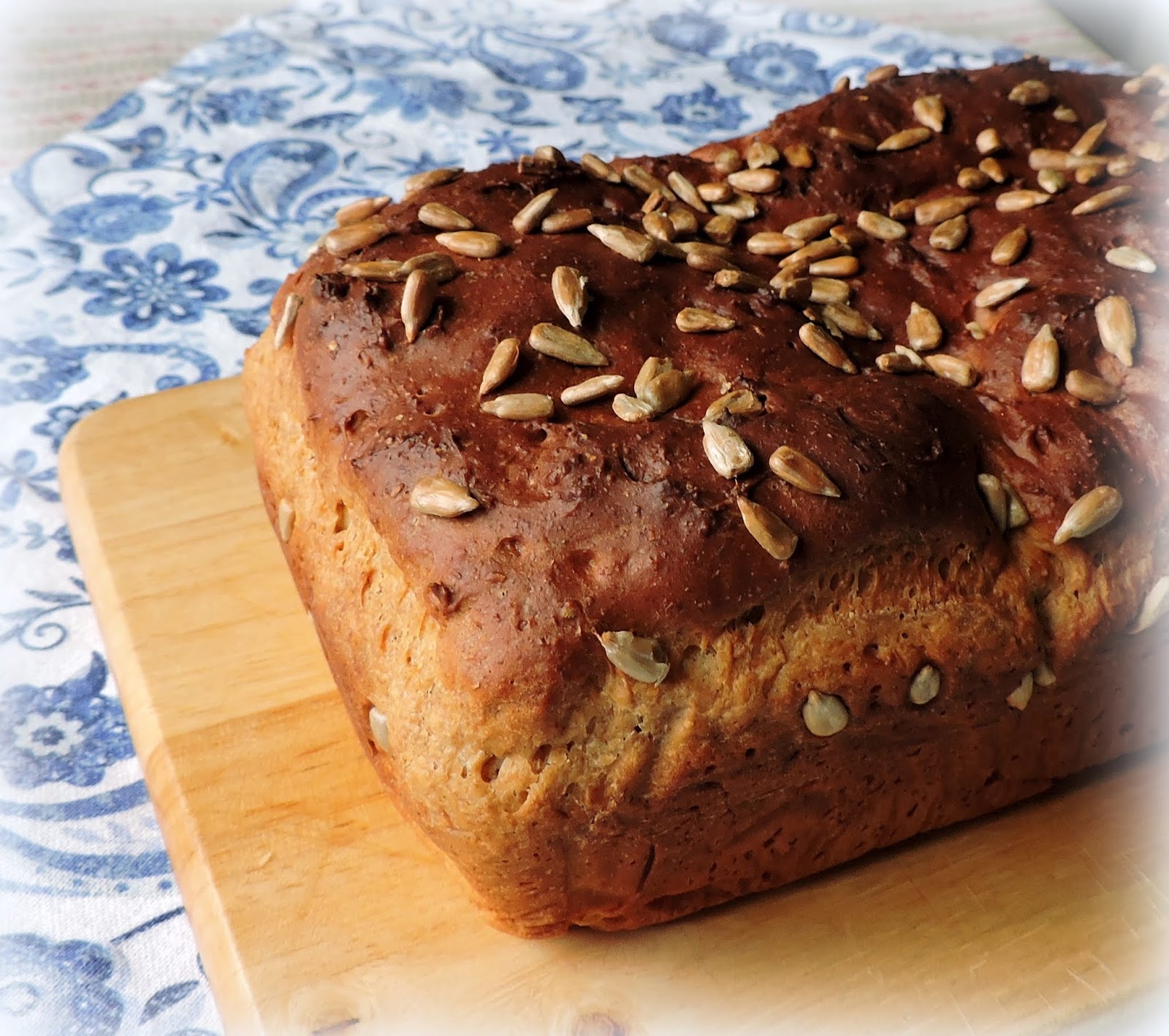 Easy No Knead Light Rye Bread | The English Kitchen