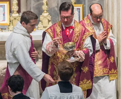 New Liturgical Movement: The History of the Folded Chasuble, by Henri ...