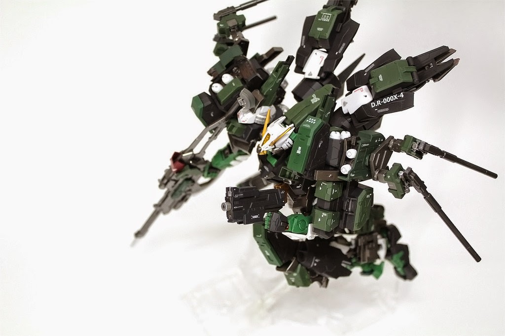 Custom Build: 1/100 Gundam Astray Green Frame 2nd Gear