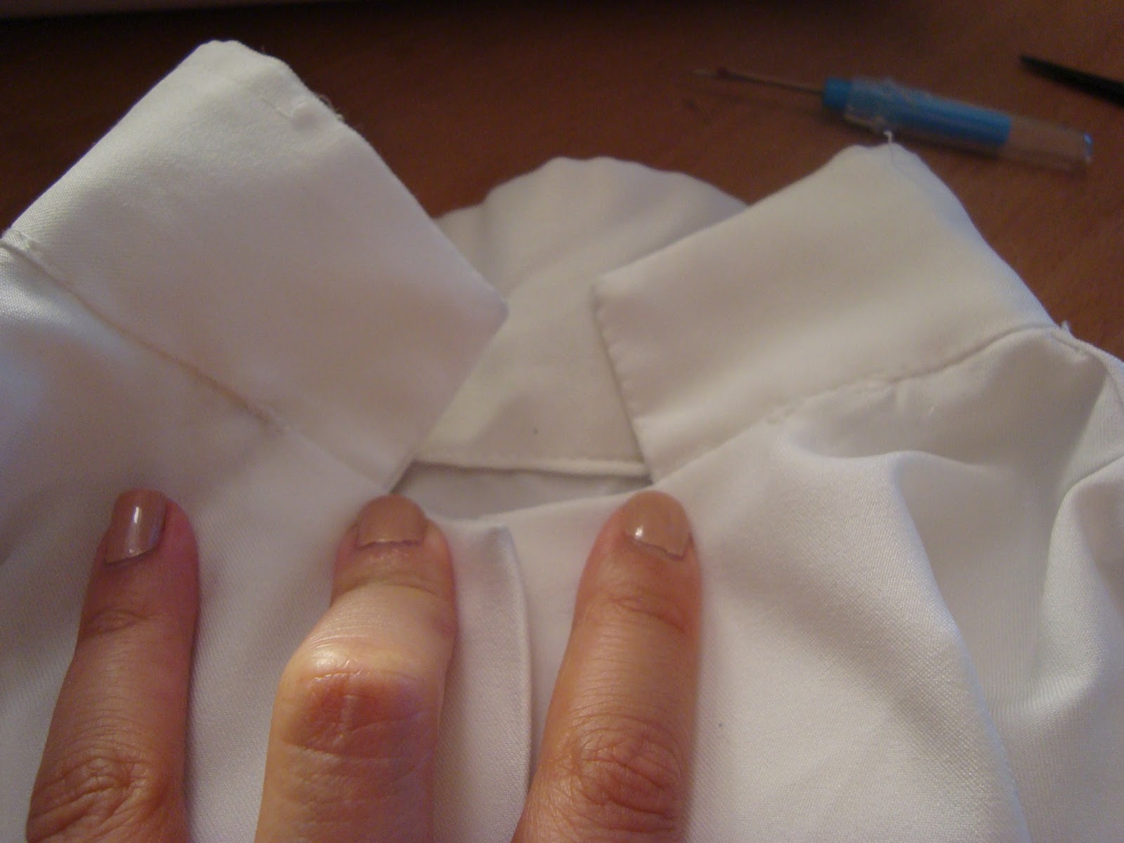 JWo Designs: [TUTORIAL] How to Add a Sash/Bow Tie to a Button-up