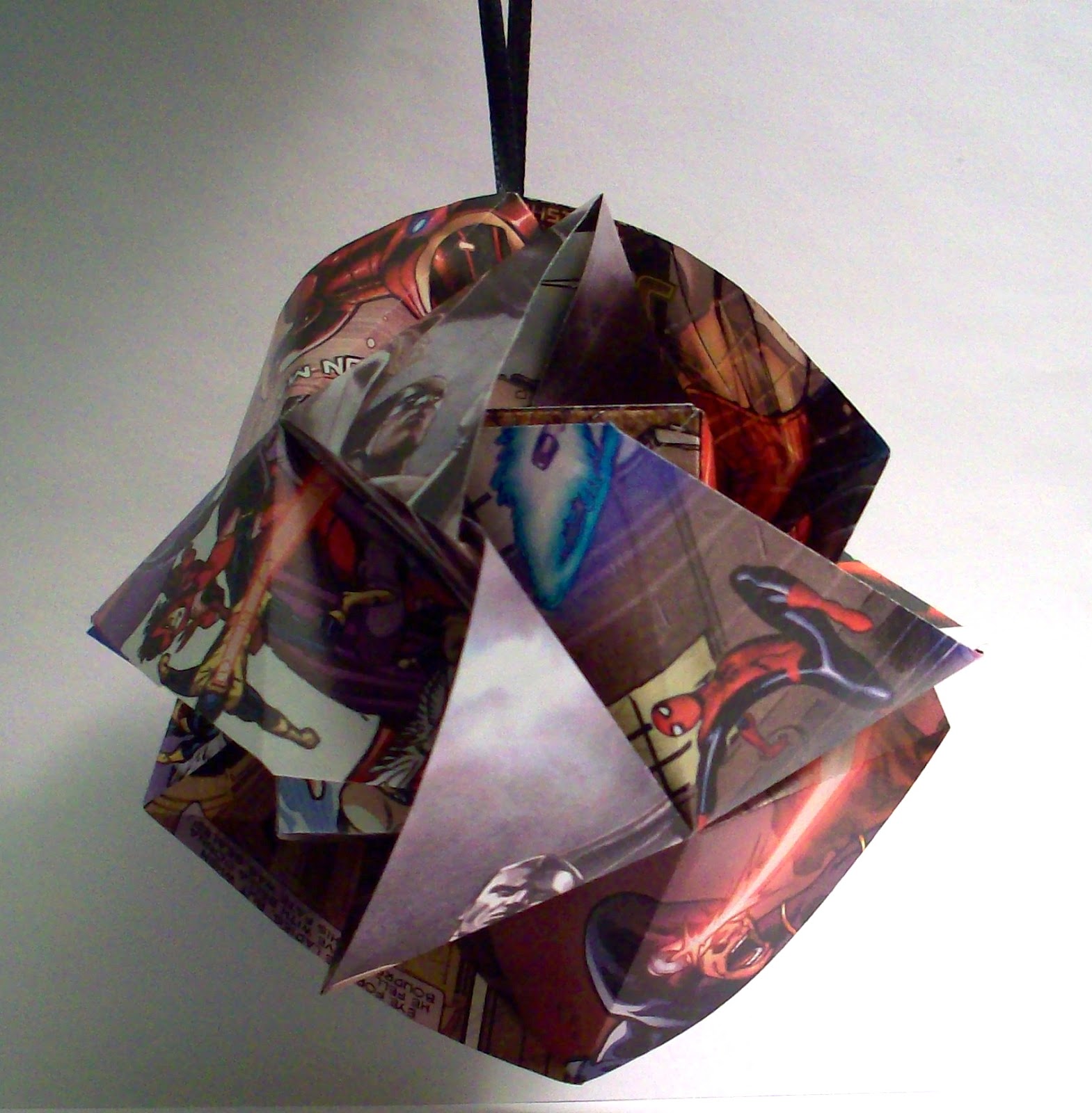 Curiosity Blogged the Kat: Making comic book origami