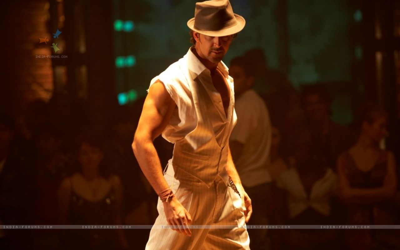 Hrithik Roshan: hrithik roshan dance pics