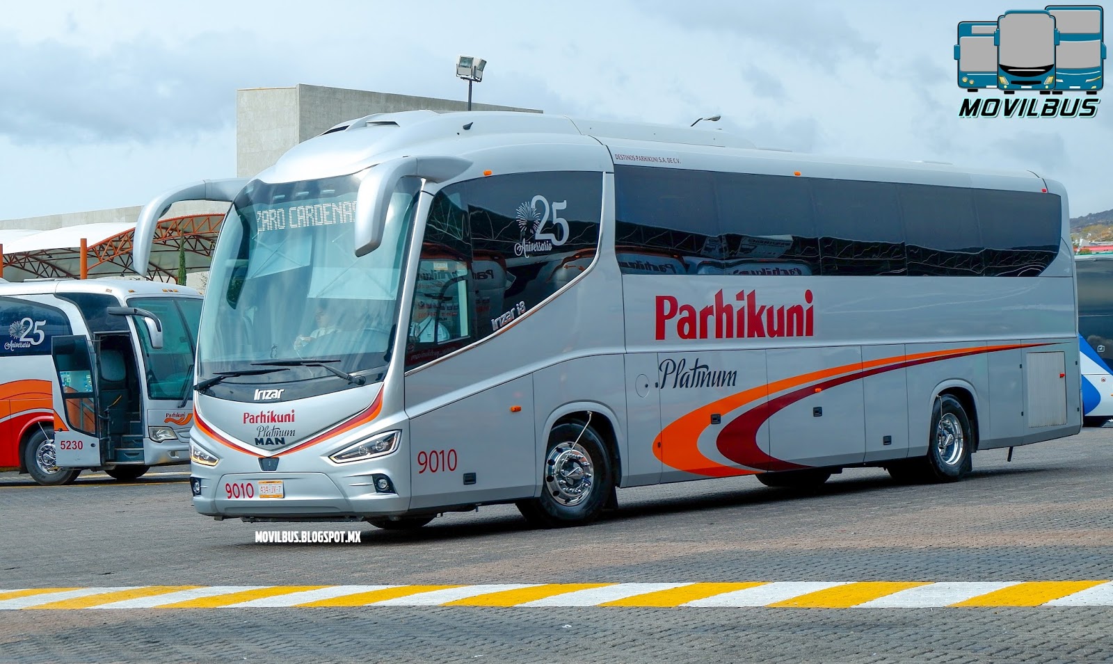 Destinos PARHIKUNI con los autobuses más modernos.