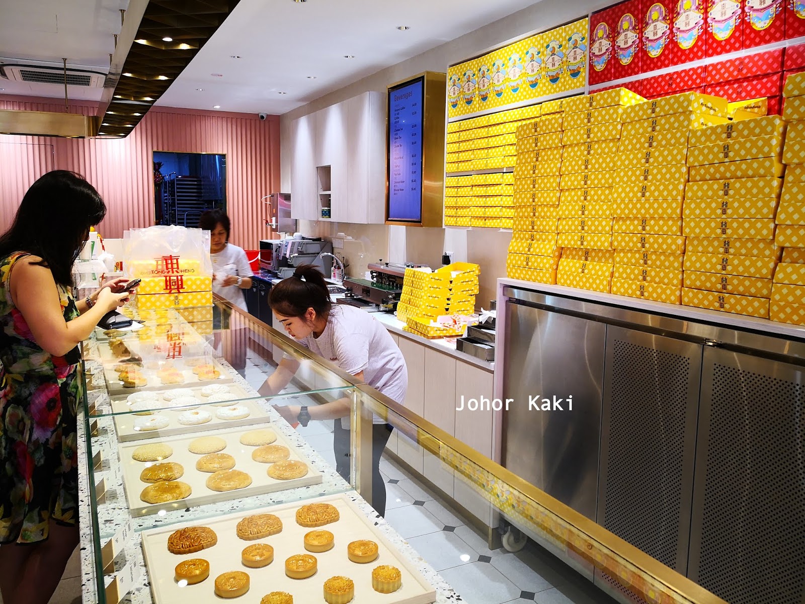 The Story of Tong Heng the Singapore Egg Tart 東興茶室 |Tony Johor Kaki ...