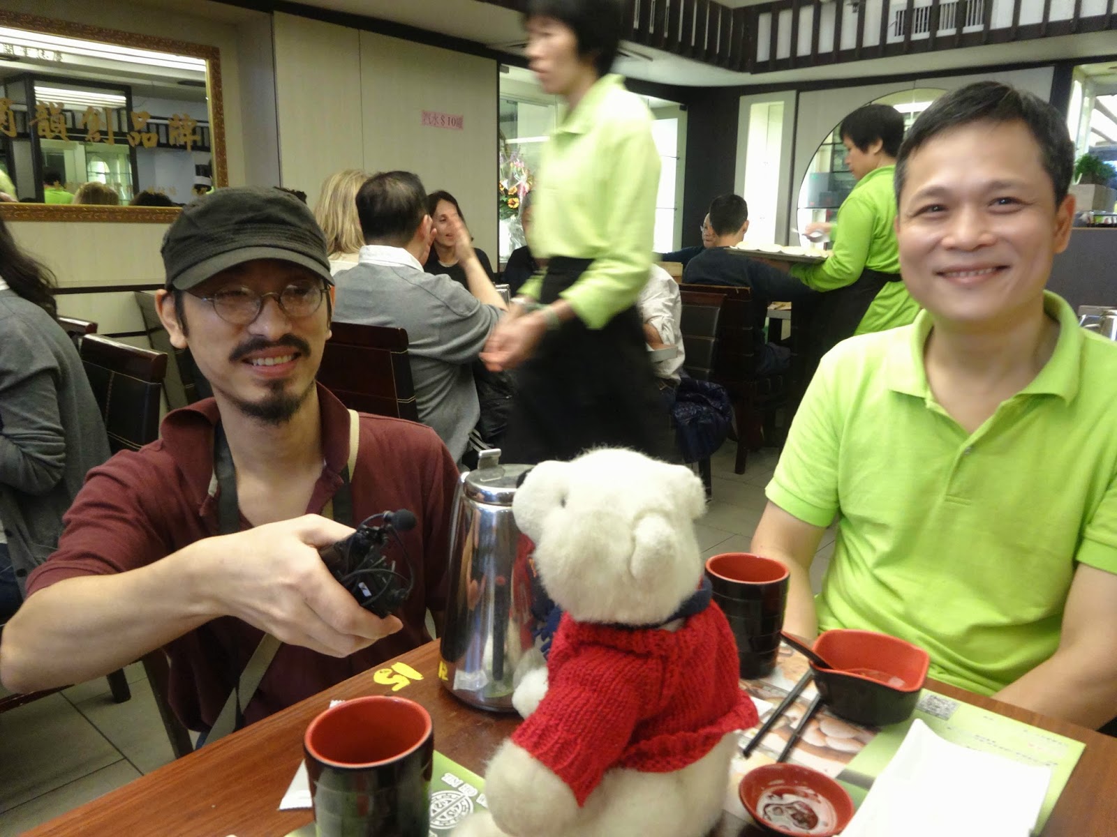 SATW Canada Travelling Teddy Bear Blog: Maurice à Hong Kong