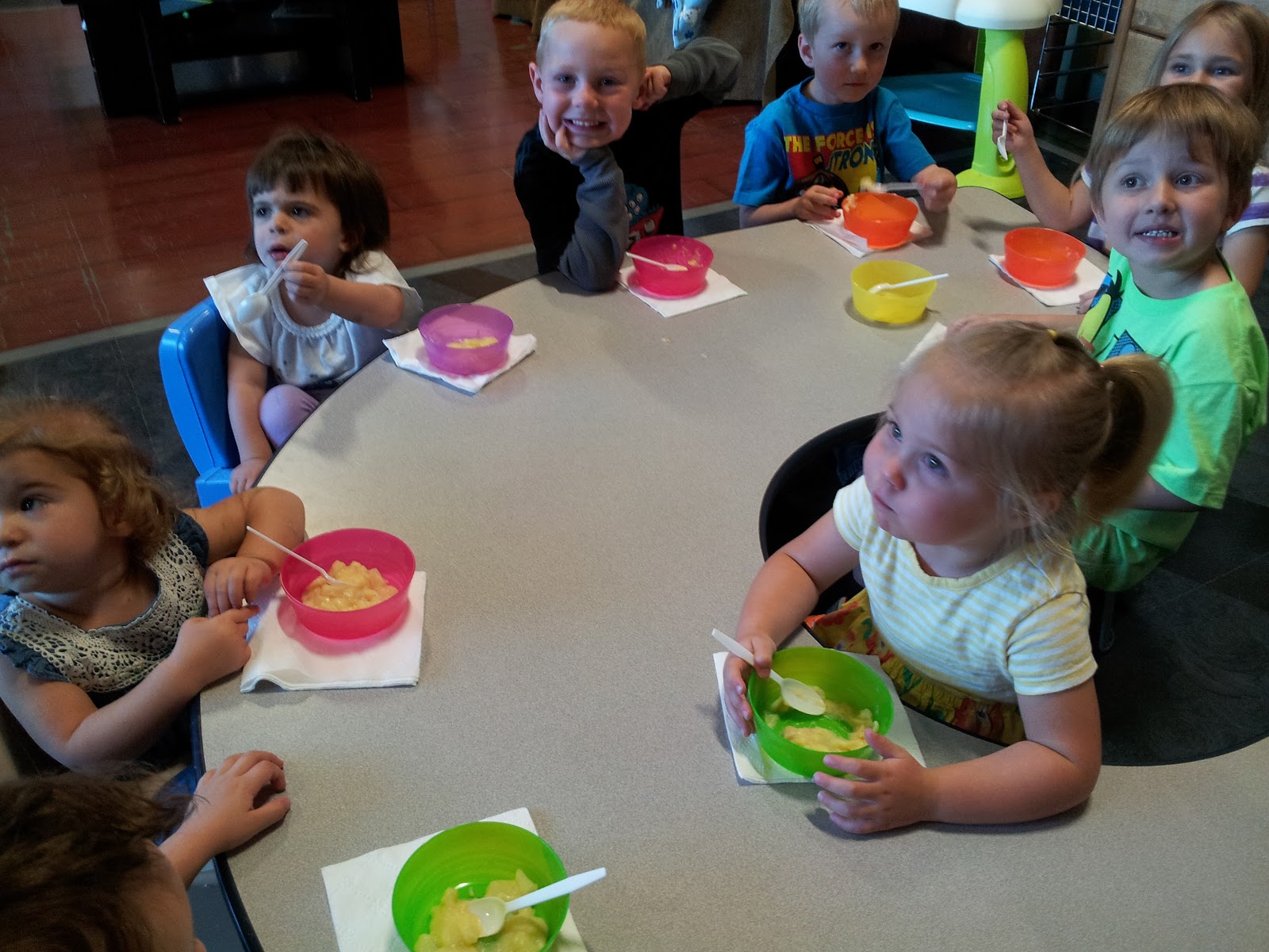 Hands on 4 kids: Meal/Snack Time