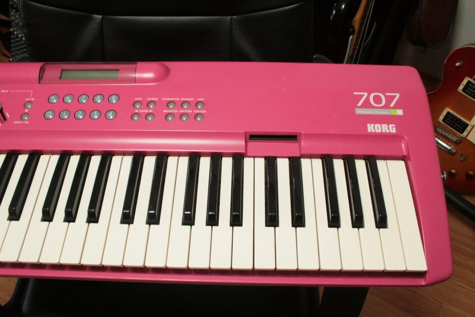 MATRIXSYNTH: Rare Pink KORG 707 COMPACT FM SYNTHESIZER SN 003440