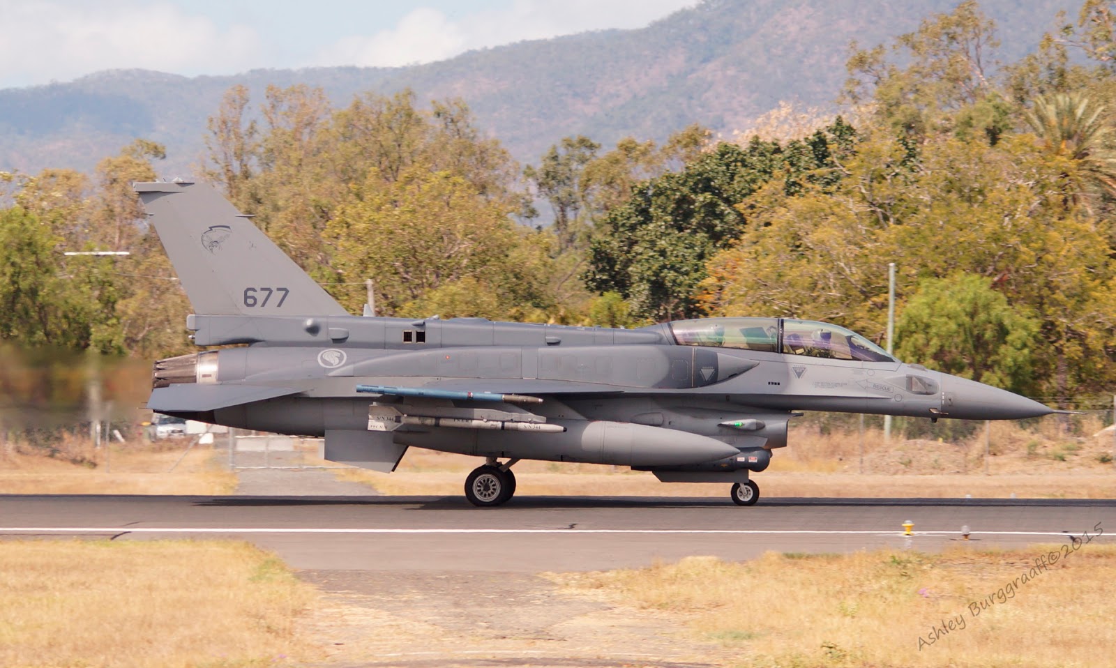 Air Queensland.blogspot: Republic of Singapore Air Force (RSAF) F-16D ...