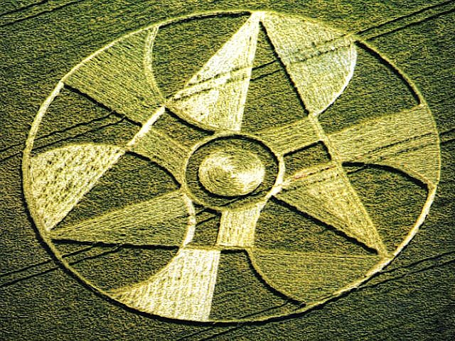 Art Now and Then: Crop Art