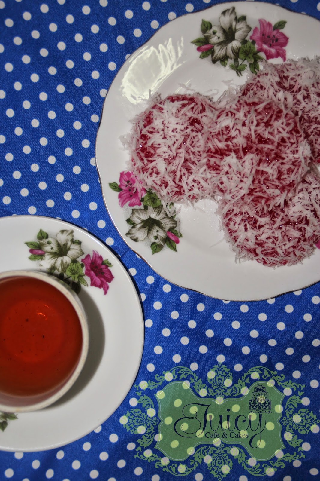 JUICY CAFE: KUIH SAGU @ BRONOK