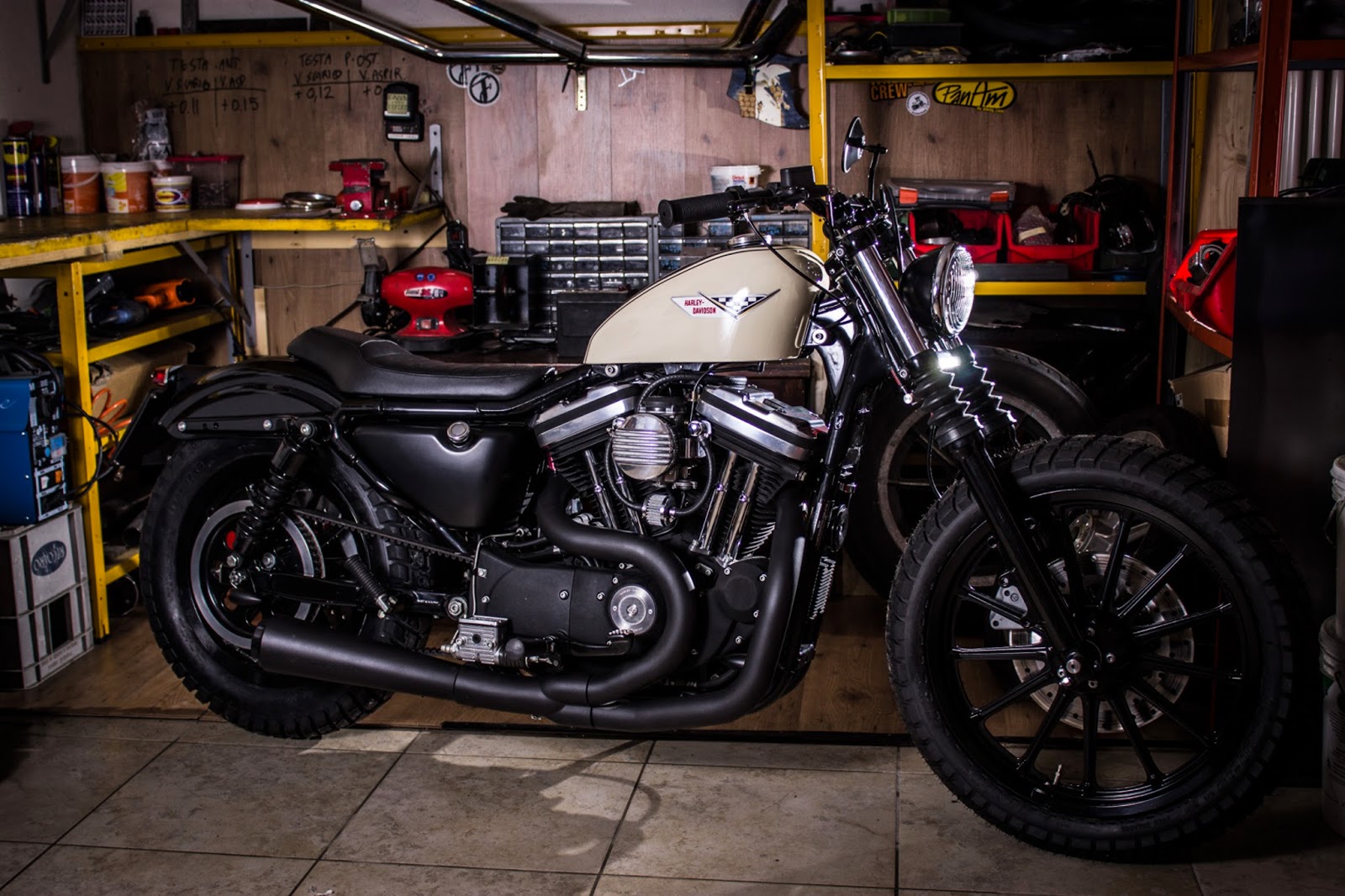 5 Speed Customs: Nic's 883R five speed custom cycle #1