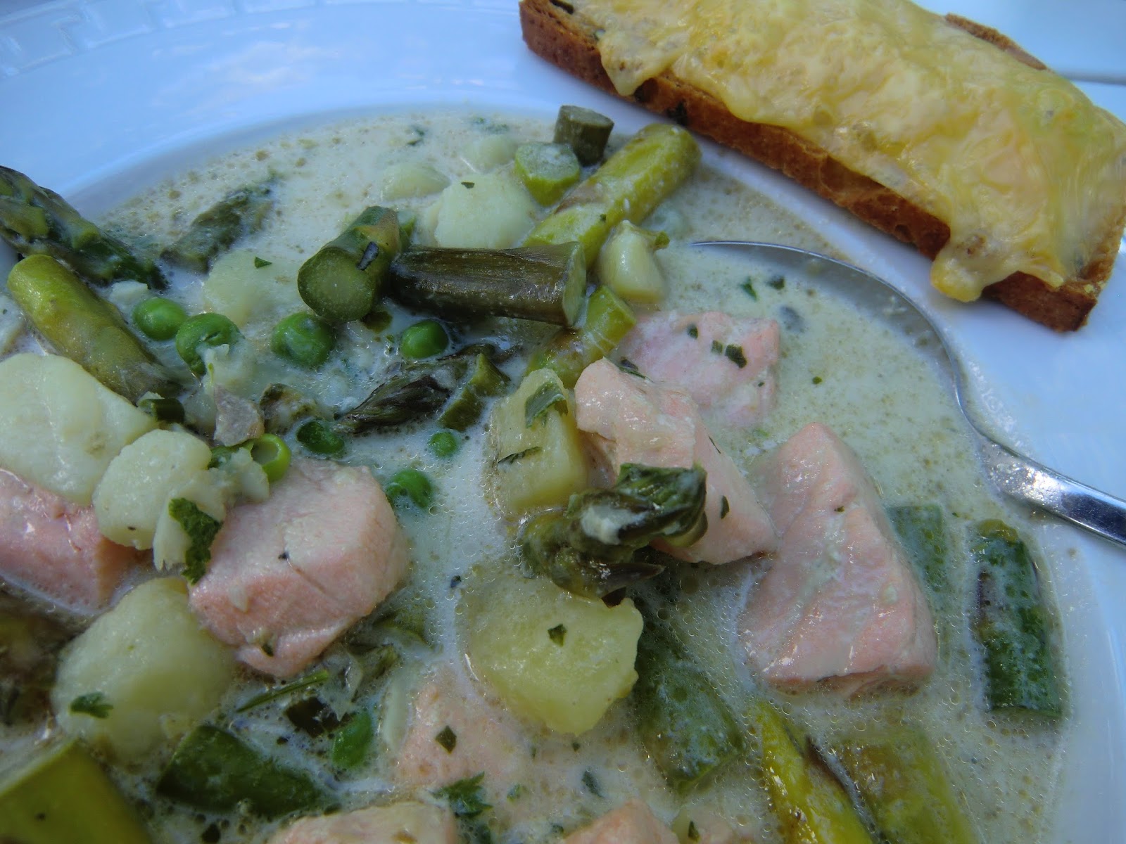 Kjerstis mat och prat: Soppa - eller kanske snarare soppgryta - med ...