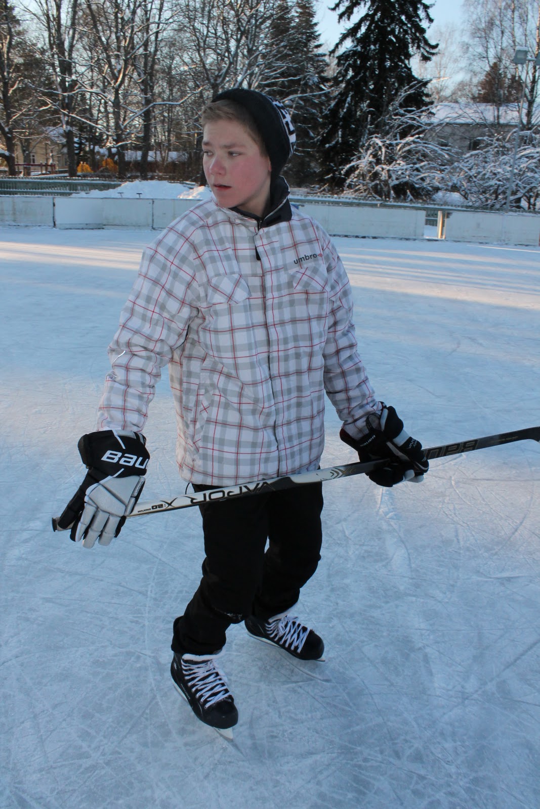 .: es pärisee , jonnet tärisee