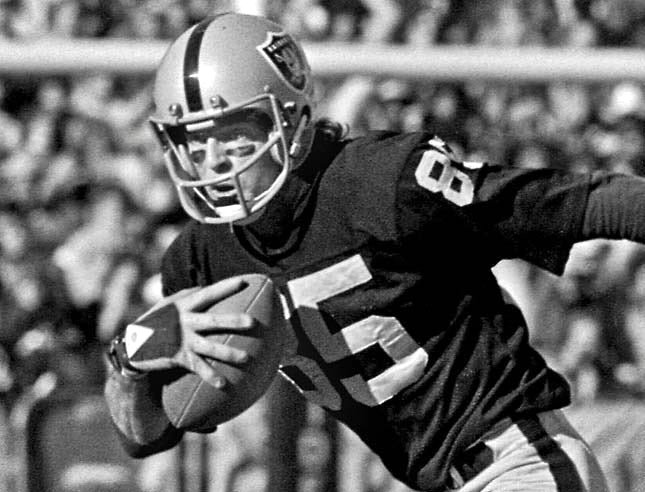 NFL Football Player Robert Chandler 1995 Rose Hills Cemetery