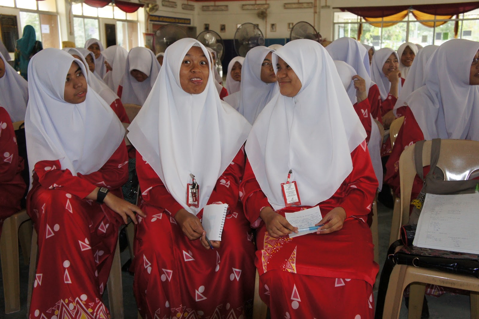 ASRAMA SM SAINS MUAR ~SAMURA~: Aktiviti Rumah SARJANA