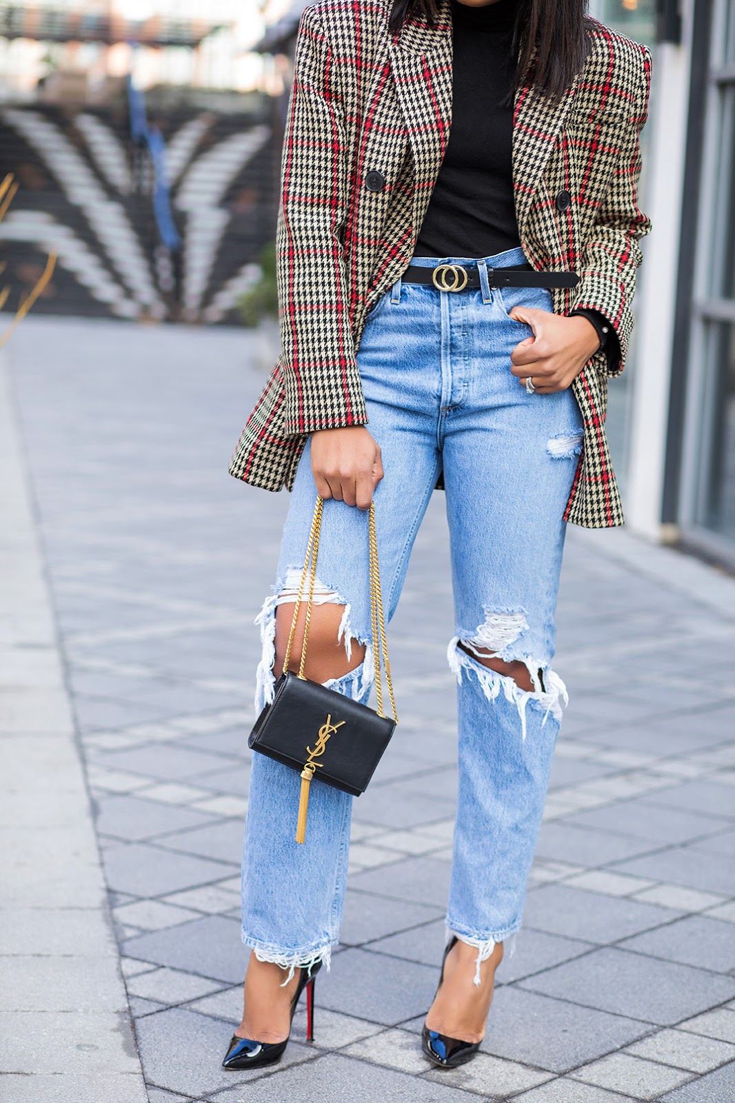 How To Wear Statement Blazers For The Holiday | J'ADORE-FASHION ...