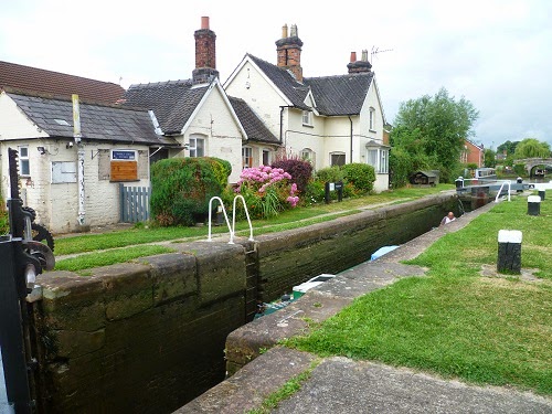 Sheila & Kev's trip nb Gordanneus 2014: Middlewich to Billinge Green ...
