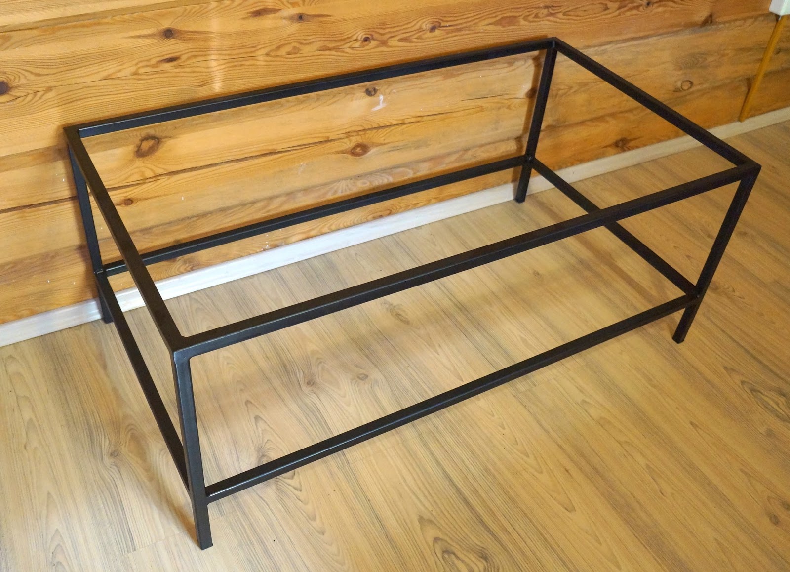 duralis: METALINIAI BALDAI