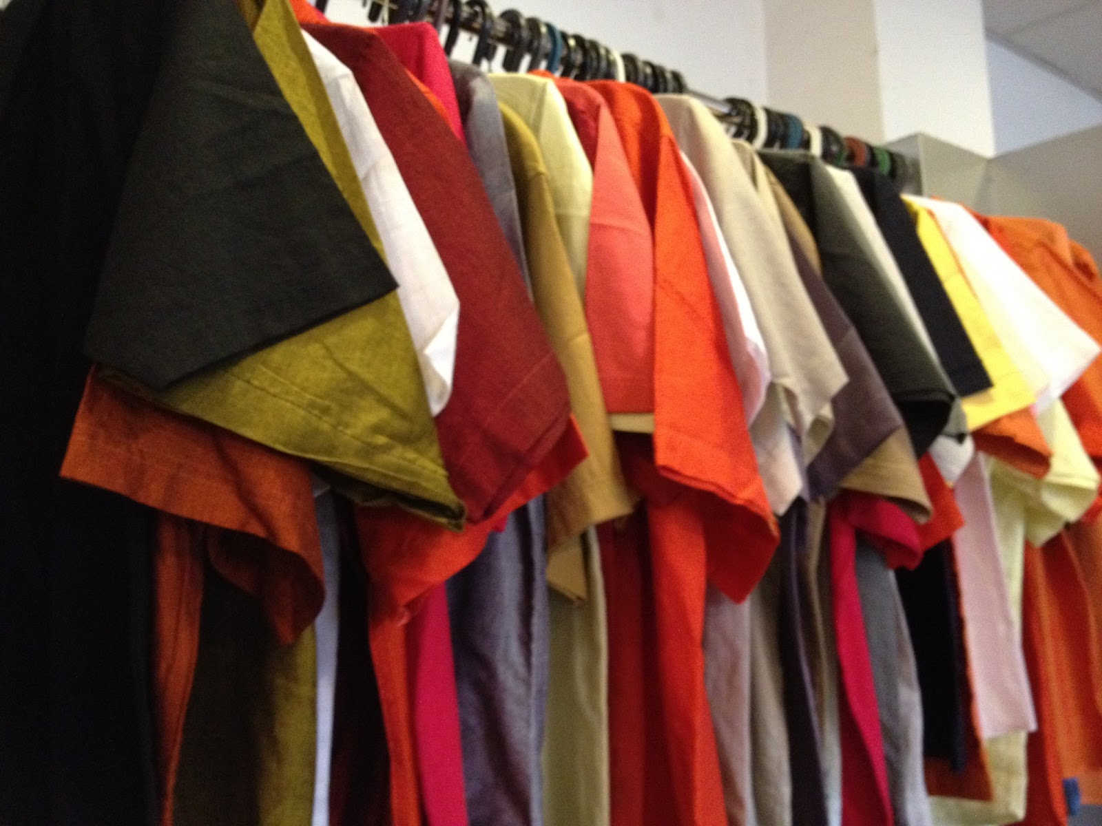 Laksala - The Handy craft center of Sri Lanka: බතික් රෙදිපිළි