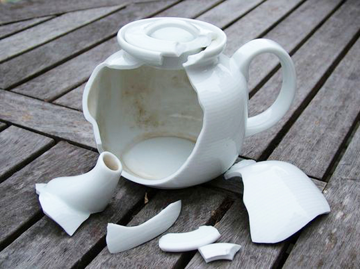 Is it a kettle, is it a tea pot???