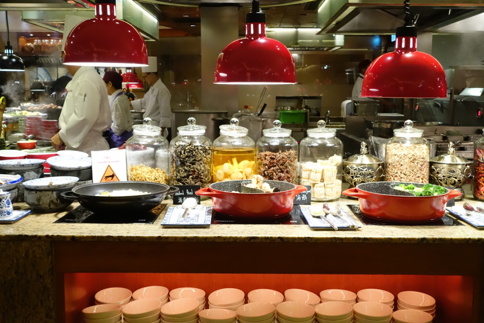 九龍香格里拉大酒店Café Kool｜全新海鮮自助餐驚喜登場 | 安娜愛閒遊