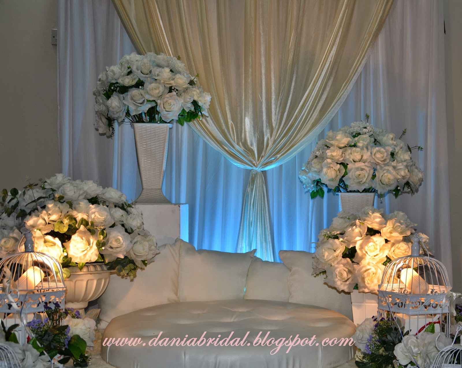 MINI PELAMIN TUNANG TEMA PUTIH ~ BUTIK PENGANTIN DANIA