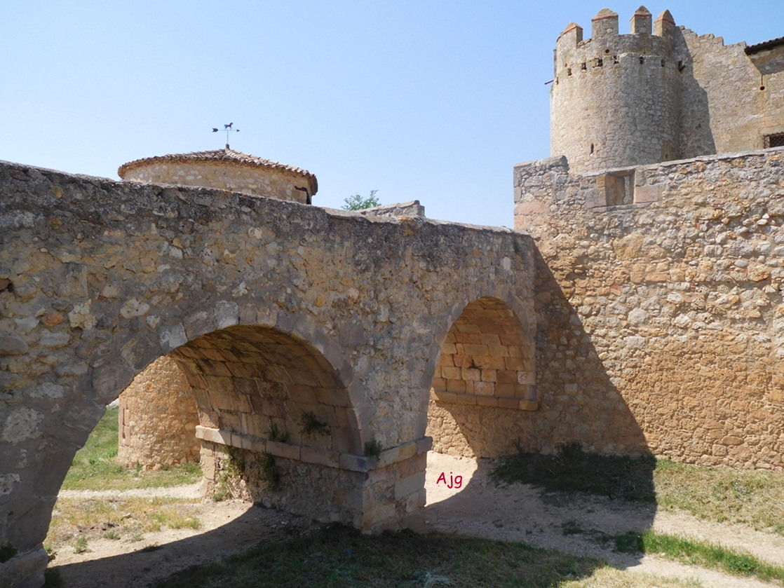En Busca del Hada Azul: El Castillo de Almenar