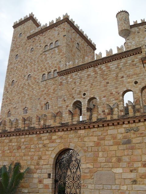 IMAGENES Y TEXTOS SELECTOS: LOS CASTILLOS DEL PERU - IV PARTE