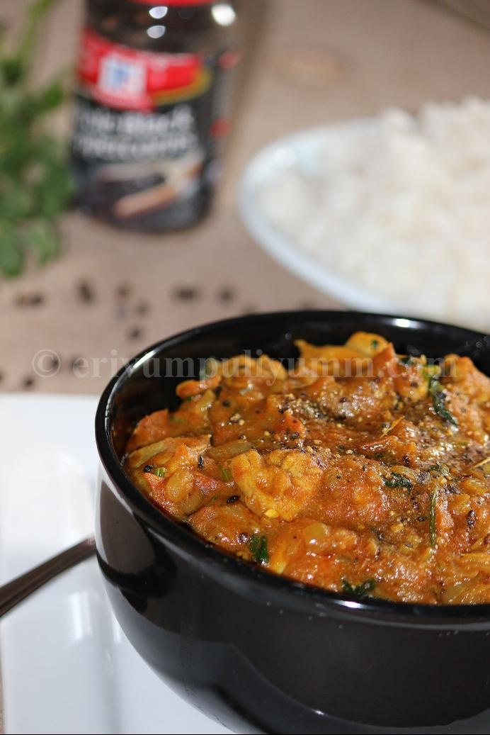 Erivum Puliyum: Pepper Chicken Chettinadu