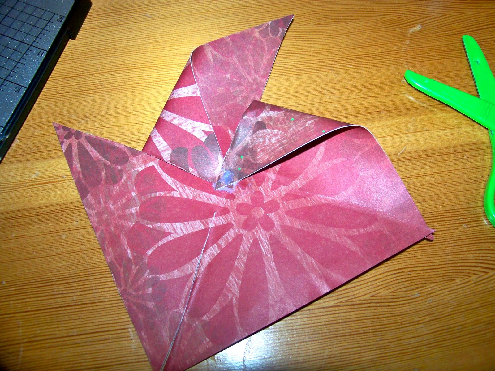 Crafty Confessions of a Brainy Mom: Kiddle Craft: Homemade Pinwheels