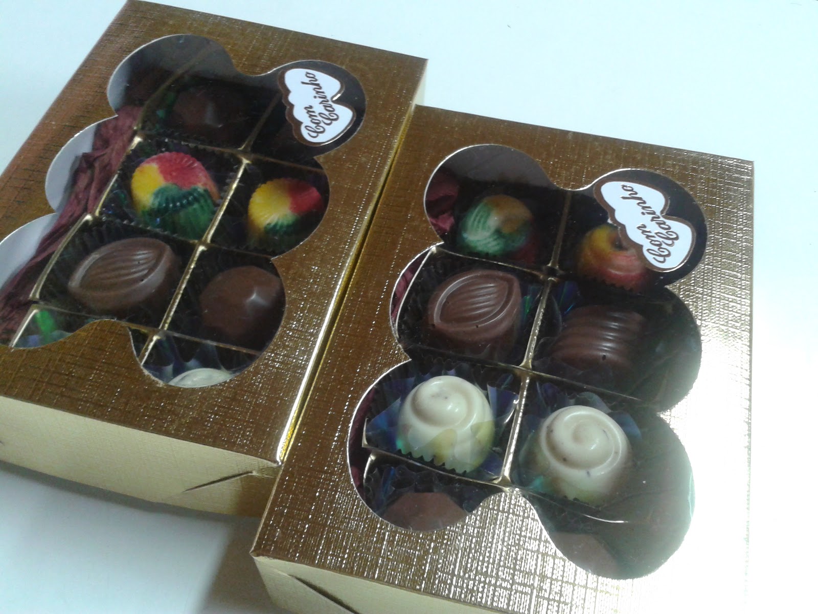 Deleite Chocolates: Caixinha de Bombons Finos!