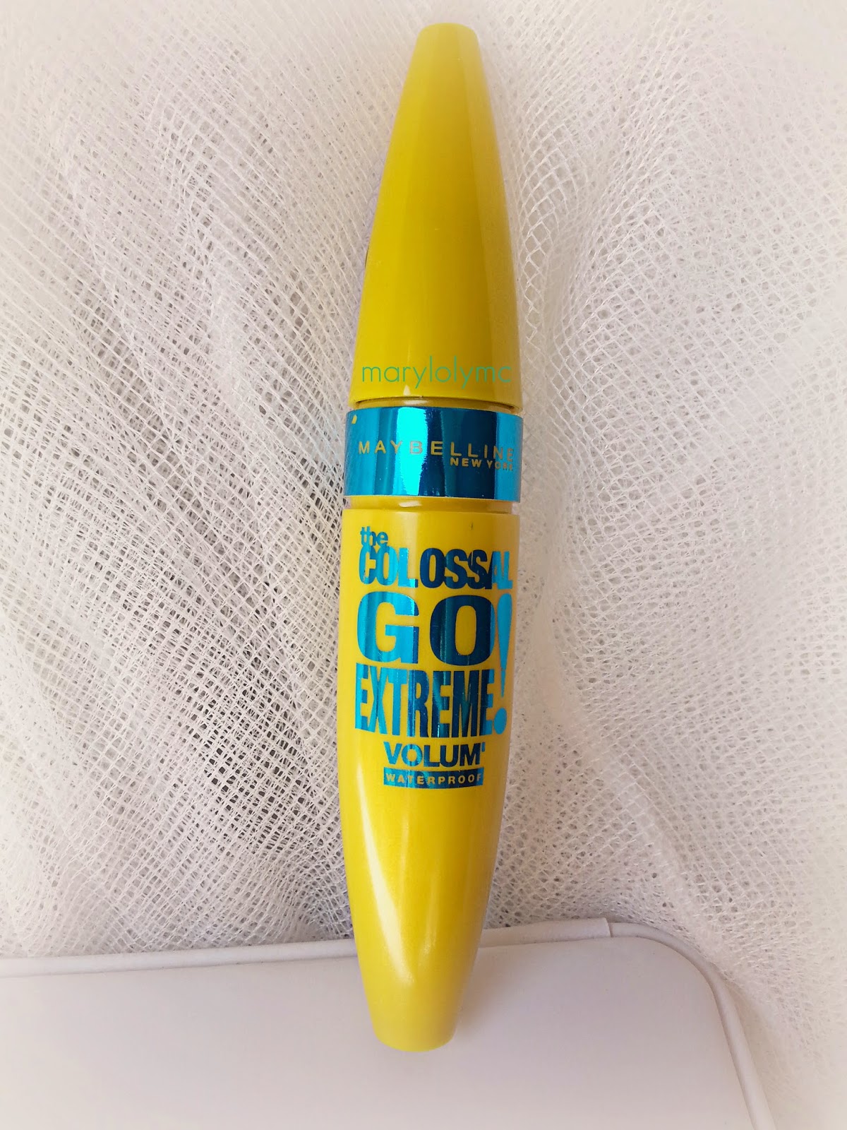 Maryloly: Reseña: Rímel "Colossal Go Extreme" de Maybelline.