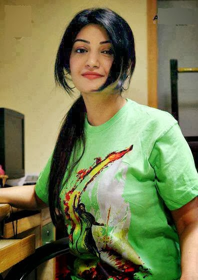 Top 10 Famous Female Tv News Anchors in Pakistan | Techno Business