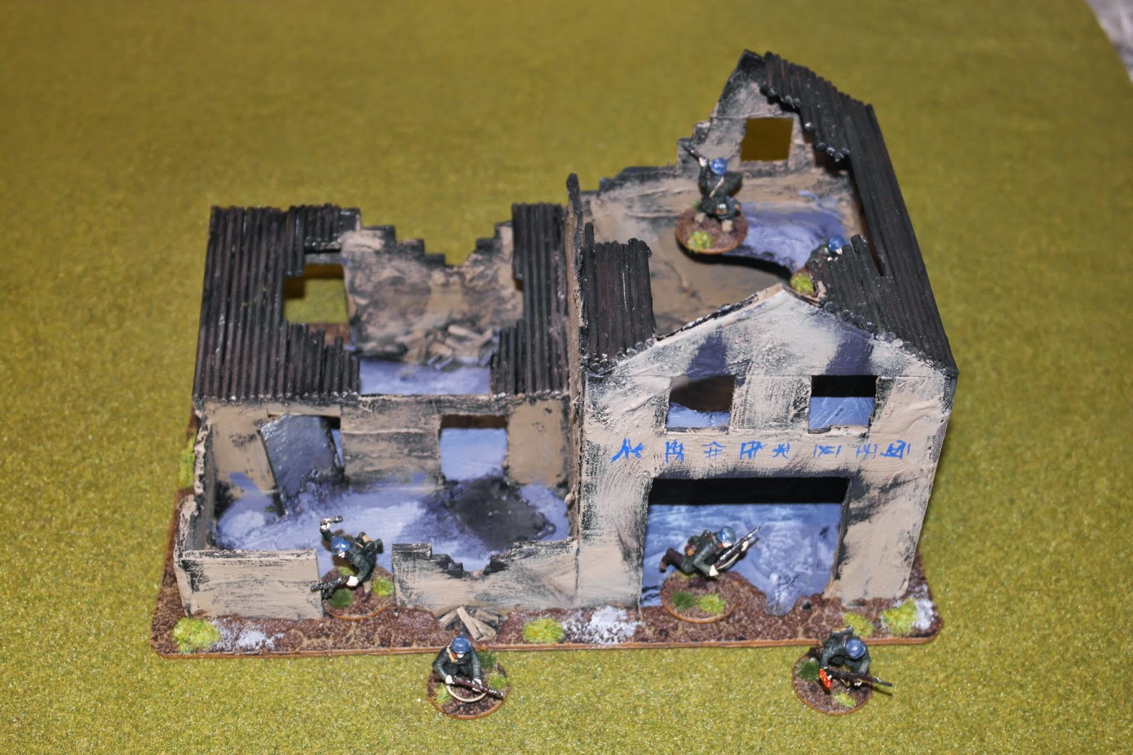 Turbil Miniatures: 28mm WWII ruins