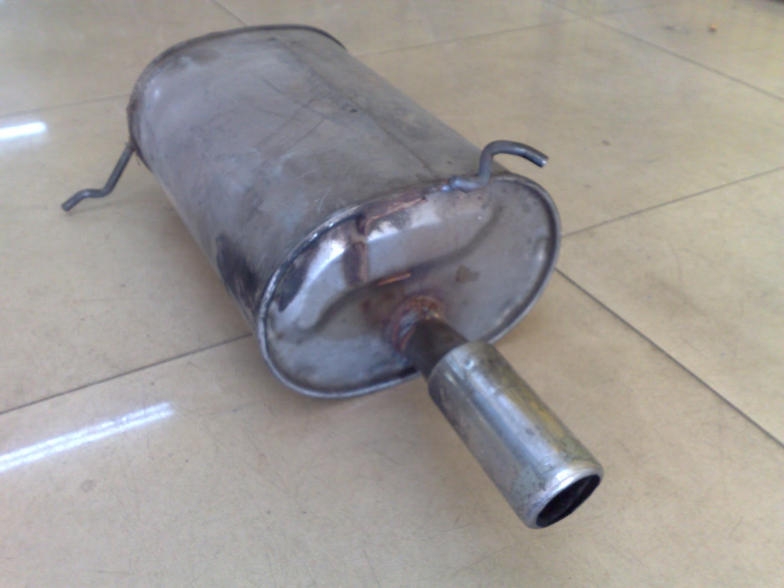 ekzos terbaik untuk kereta - LennontaroFrancis