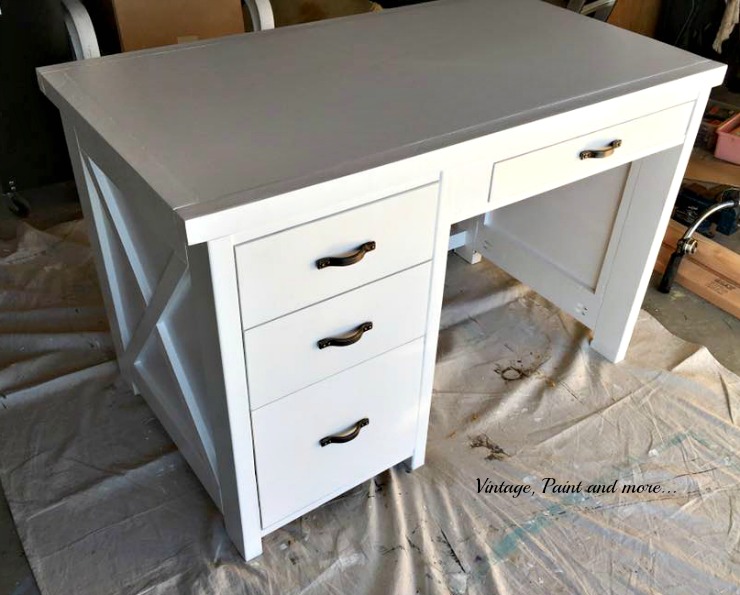 Recycling a Thrifted Desk | Vintage, Paint and more...