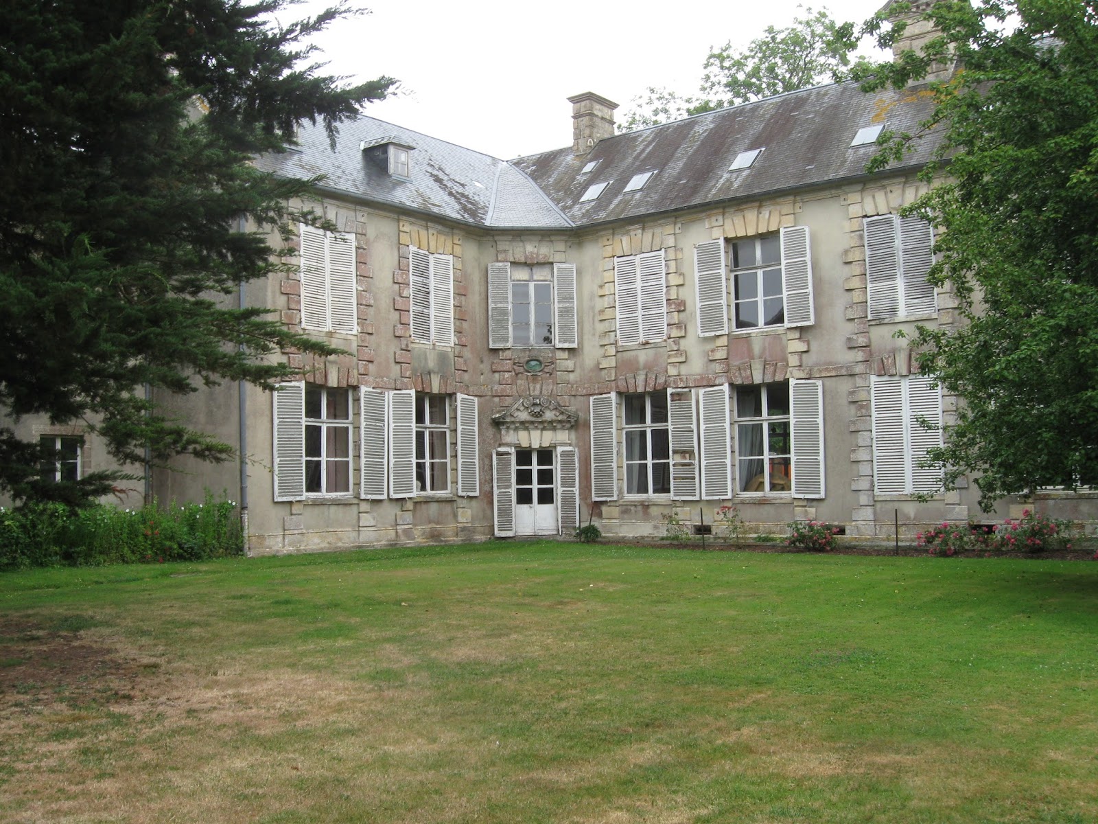 Mike McLellan's Postcards: Great old French chateau in Normandy France